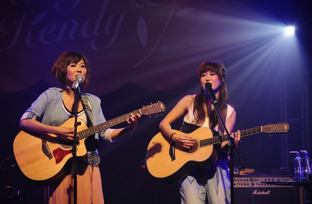 Robynn & Kendy（中国香港女子双人唱作组合）_百度百科