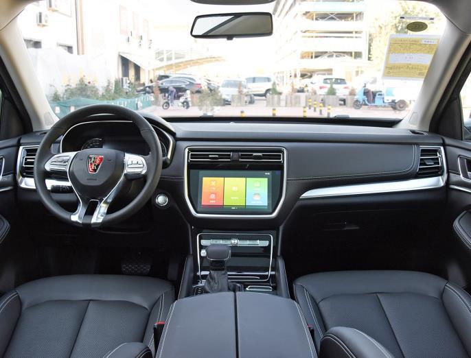 19万如何选车？传祺GS8和荣威RX8谁档次高？看完你就领悟了_百科TA说