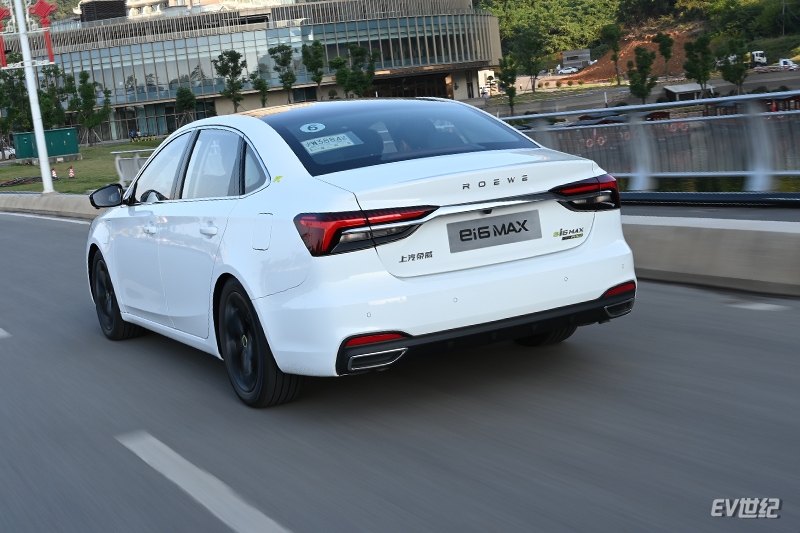 千万别轻视这小小的“500PHEV”尾标，试驾荣威ei6 MAX_百科TA说