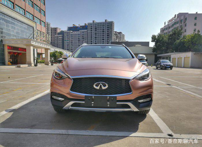 25万的英菲尼迪QX30值得买吗？用车1个月后，车主说了真心话_百科TA说