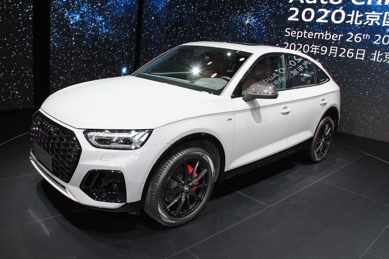 2020北京车展实拍：奥迪Q5L_百科TA说
