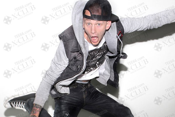Machine Gun Kelly_百度百科