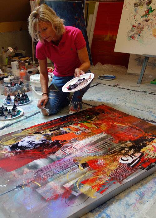 Simone Monney_百度百科