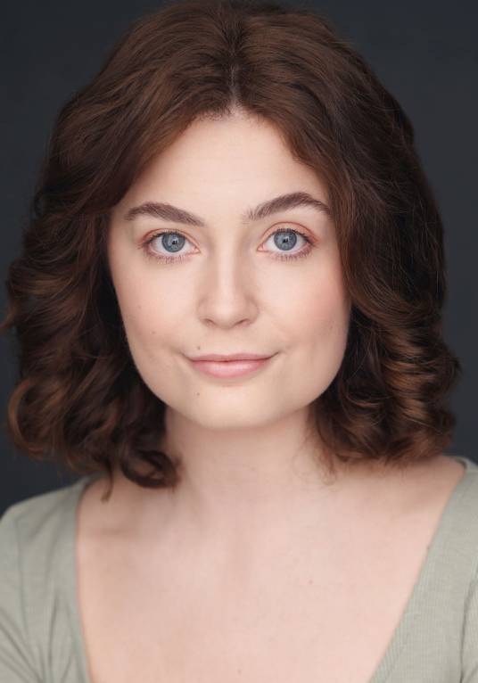 Charlotte Robinson（女演员）_百度百科