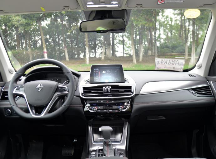 18万起的宝沃BX6值得入手吗？车主表示：八个字！_百科TA说