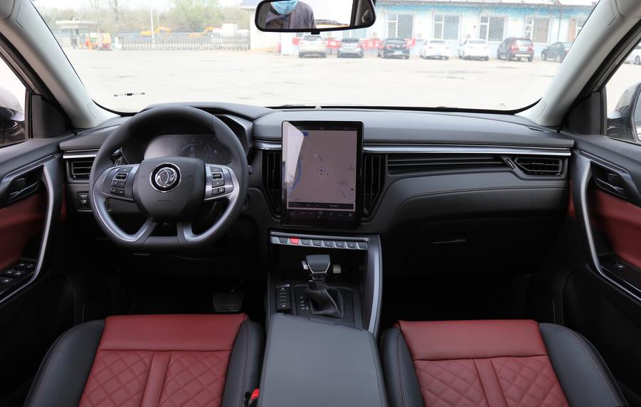 12万选哪款车？风行T5还是荣威RX5？带你详细剖析两车优劣_百科TA说