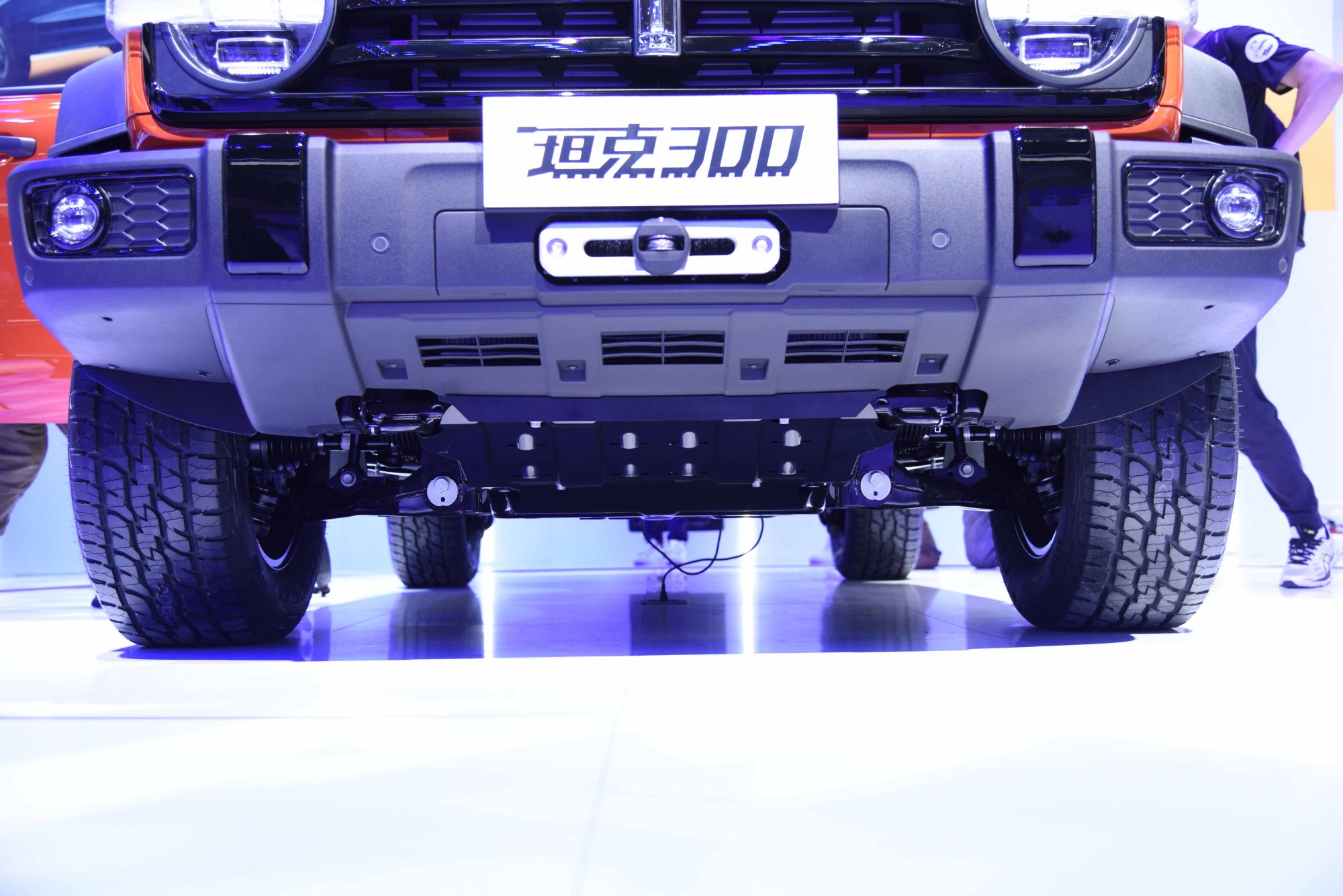 WEY 坦克300红——2020北京国际车展_百科TA说