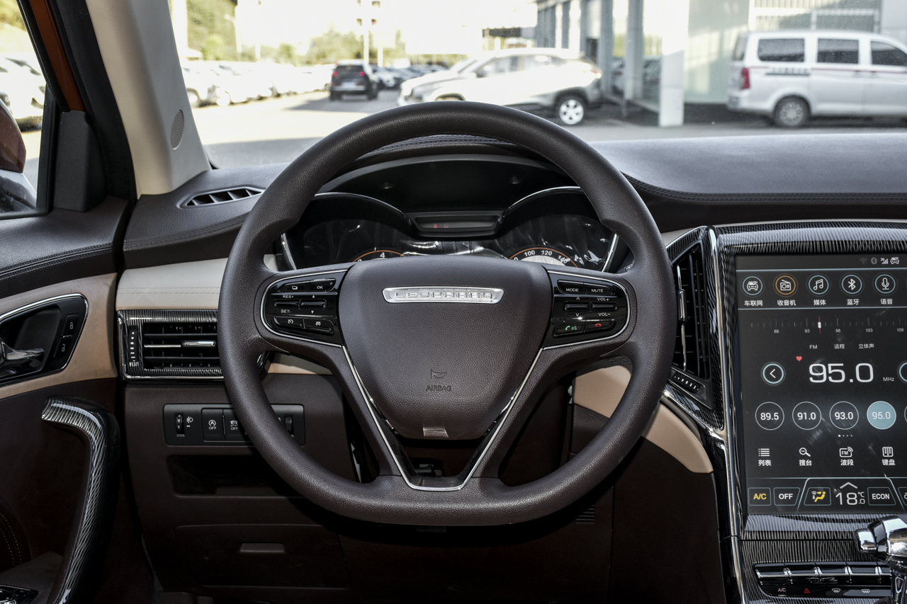 2018款猎豹CS9 1.5TCVT劲锐型_百科TA说