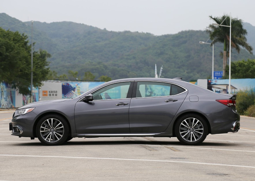 存款30万，换车执意要选讴歌TLXL，车主说了大实话_百科TA说