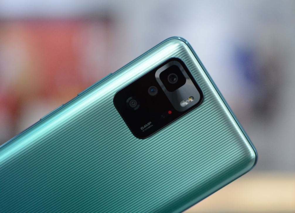 Redmi Note10 Pro评测：67W+5000mAh+6400万，首发价抢到就是赚到_百科TA说