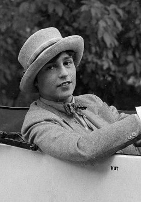 Ruth Landshoff_百度百科