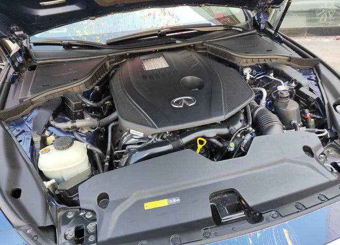 开过凯迪拉克ATSL，再开英菲尼迪Q50L，车主说了实在话_百科TA说