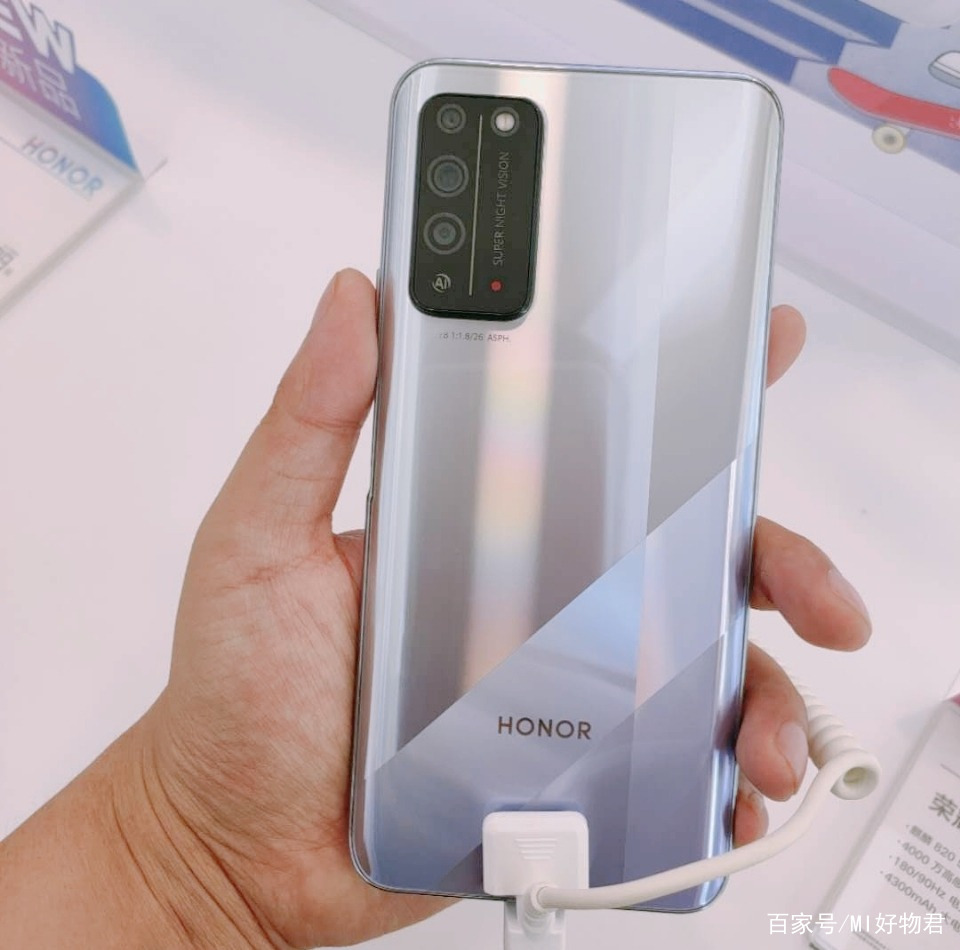 从红米Note7更换到荣耀X10有感，五天的深度上手优缺点实话实讲！_百科TA说