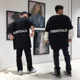 ESSENTIALS（Fear Of God的副线品牌，主打简洁设计。）_百度百科