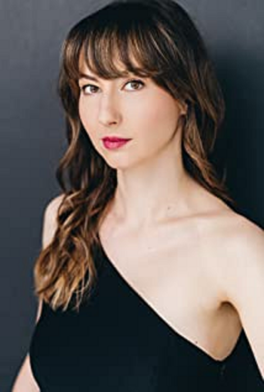 Sarah Kolasky_百度百科