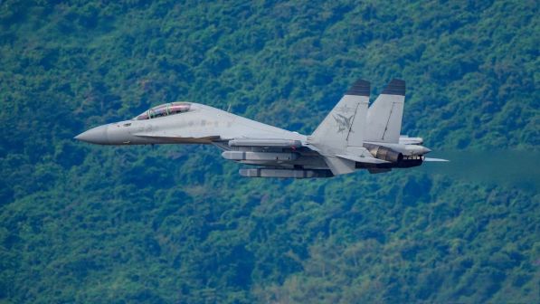 歼-15D_百度百科