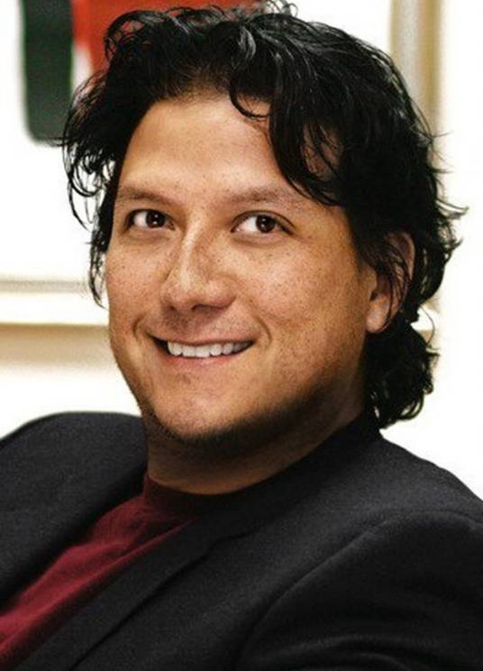 Robert Enriquez_百度百科