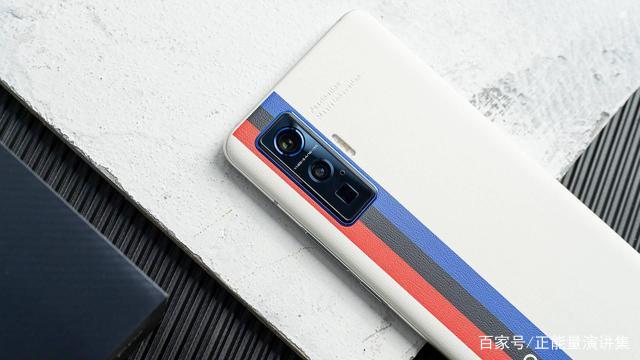 iQOO 5Pro和小米10至尊版，120w闪充+120赫兹高刷，小编推荐iQOO_百科TA说