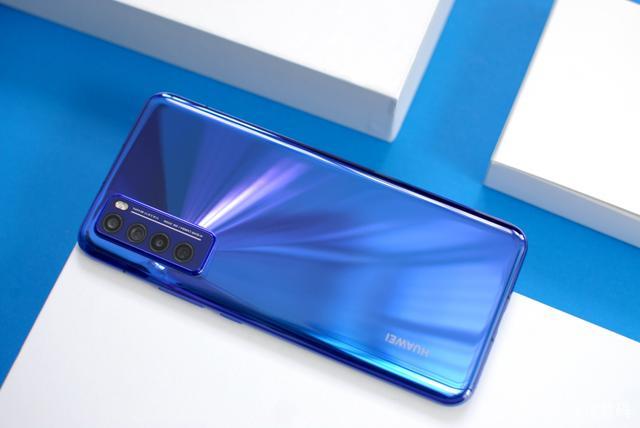 纤薄美学，你在焦点在：华为Nova 7 5G手机轻体验_百科TA说