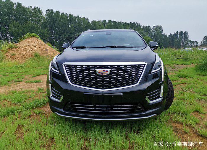 裸车32万购入凯迪拉克XT5，开了30天，车主：想讲四个字_百科TA说