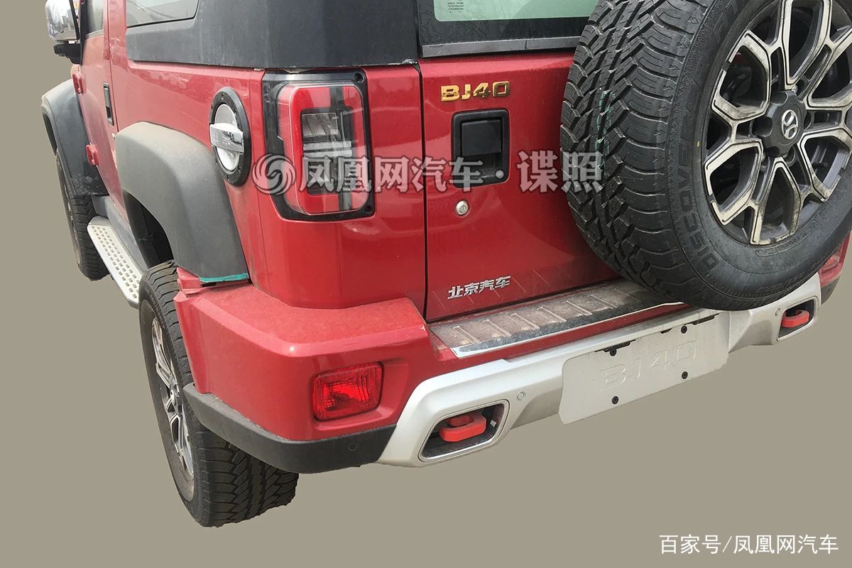 改款北京BJ40三门版最新谍照 或搭载2.0T+8AT组合_百科TA说