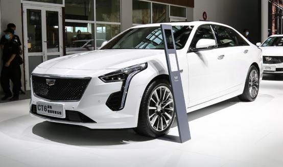 轴距超3.1米的凯迪拉克CT6，沃尔沃S90抵挡不住？_百科TA说