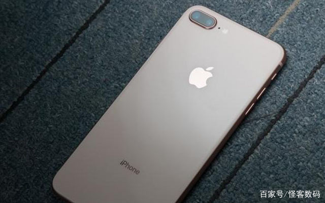 苹果iPhone8 Plus：终于要说再见了！_百科TA说
