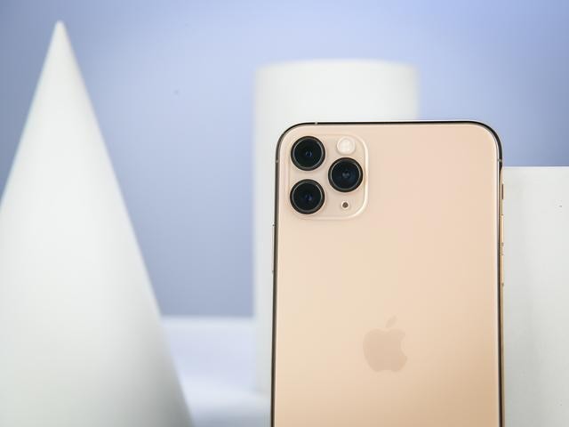 iPhone 11 Pro/11 Pro Max区别到底在哪？_百科TA说