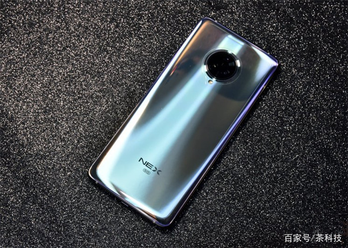 实测国产Vivo Nex3，大屏体验感十足，果然这瀑布屏很给力！_百科TA说
