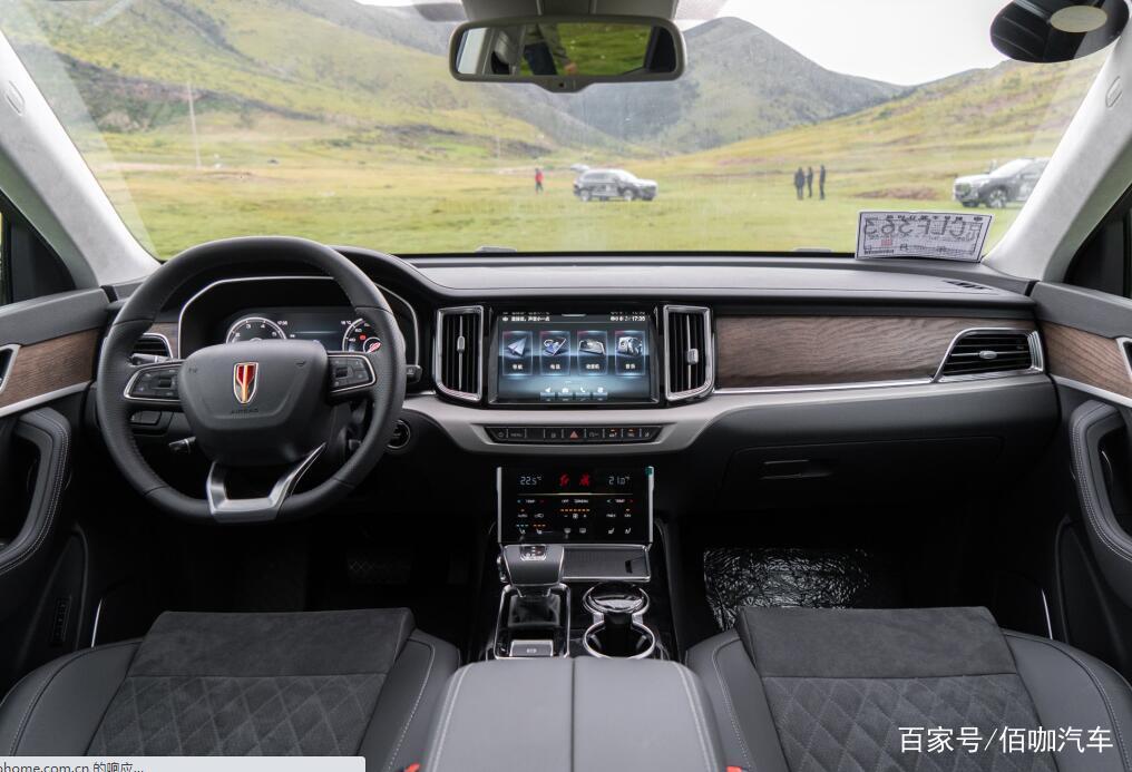 对标BBA 2021款红旗HS7上市27.58万起 新增2.0T版本/超大全景天窗_百科TA说