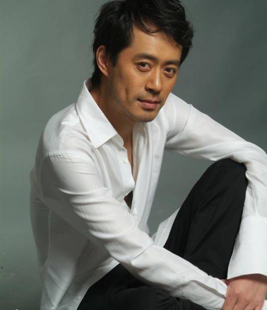 Jun Liu_百度百科