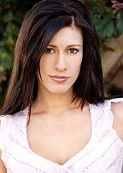 Chelsea Crowe_百度百科