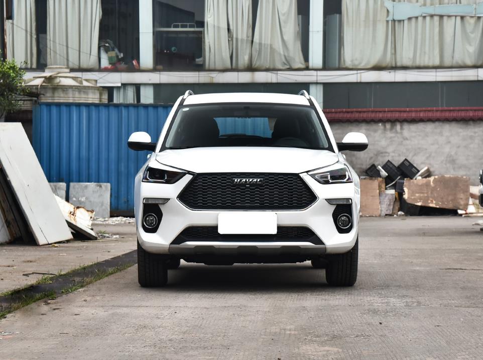 看上一款哈弗H6 Coupe，操控好油耗喜人，月收入5000喜提合适吗？_百科TA说