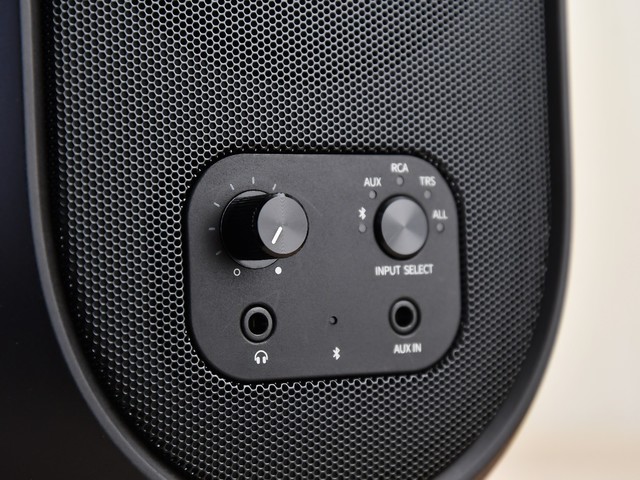 全面均衡，自然透彻 JBL 104BT监听音箱评测_百科TA说