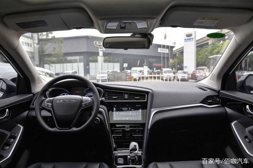 续航达405km 启辰D60EV标准版上市 共3款车型/补贴后售12.98万起_百科TA说