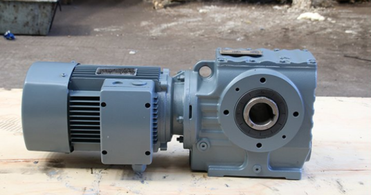 SF97减速机_百度百科