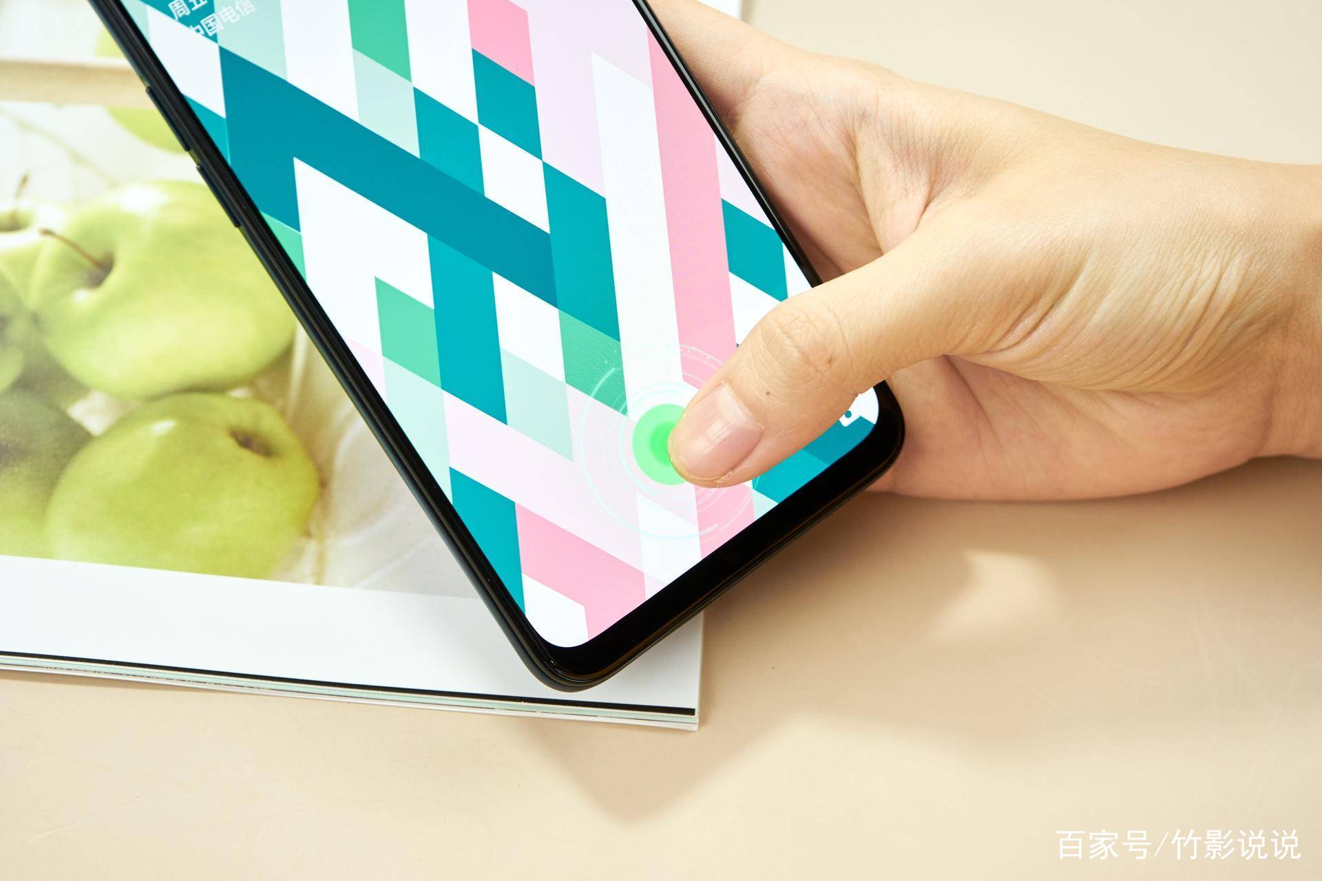 OPPO K3、荣耀9X现身说法，OLED和 LCD的差别在哪里？_百科TA说