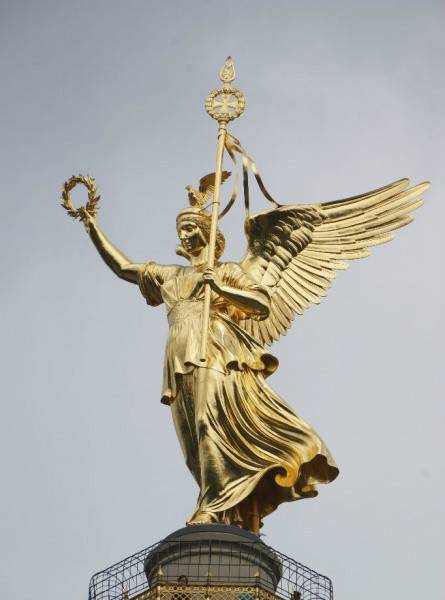 胜利女神尼姬_百度百科