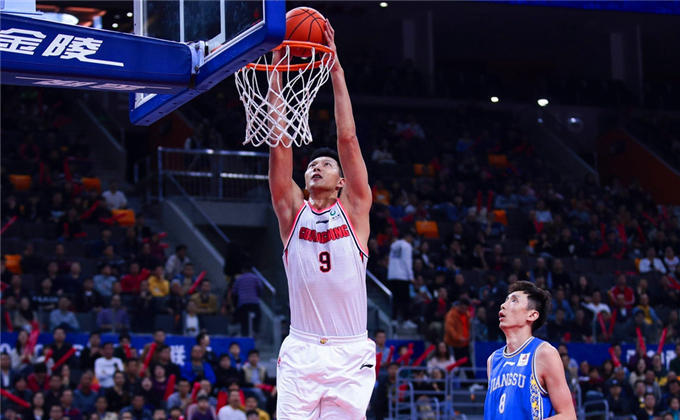 CBA排名三到六名战绩一档，七到十名另一档，但差距微乎其微！_百科TA说