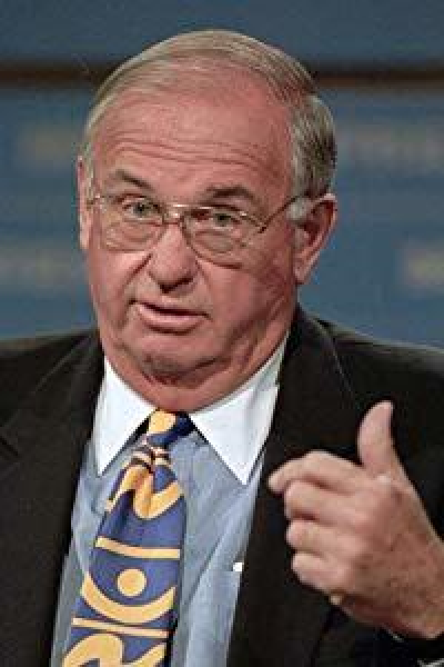 Lowell Weicker_百度百科