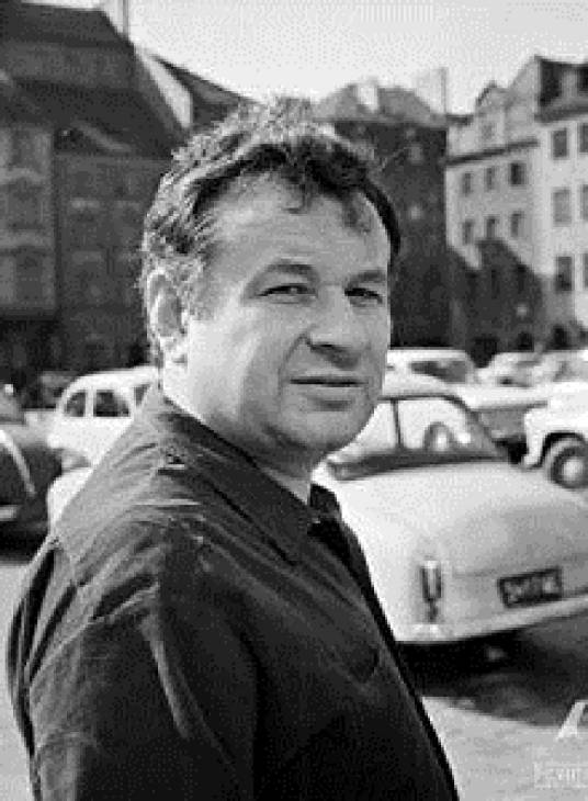 Mieczyslaw Czechowicz_百度百科