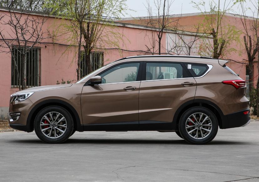 捷途X70S值得入手吗？有噪音异响吗？车主说了三个字_百科TA说