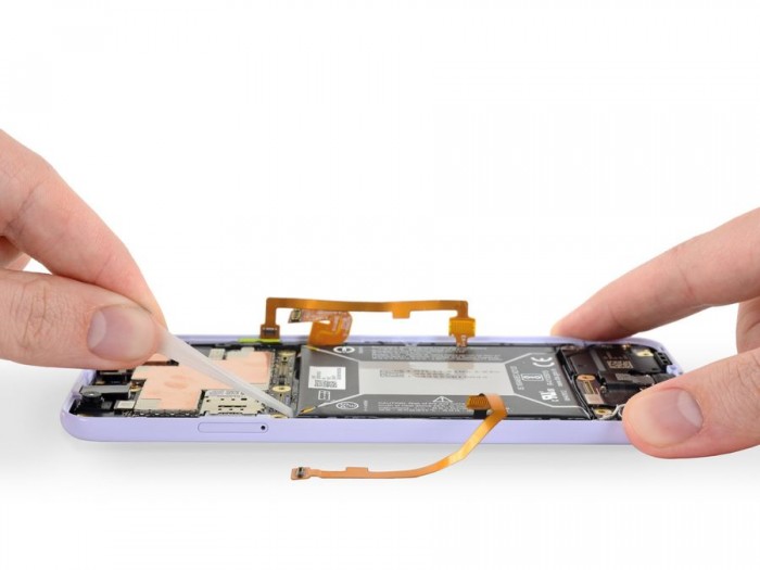 iFixit团队拆解Pixel 3a系列：易于维修_百科TA说