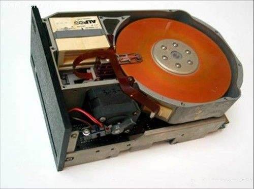 温彻斯特硬盘_百度百科