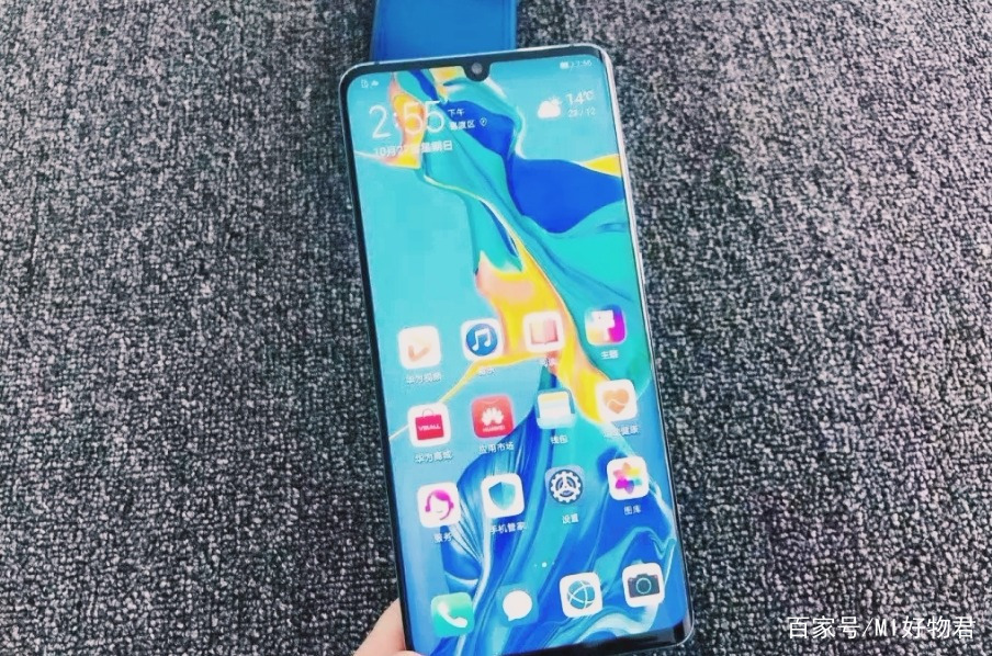 买128G苹果XR还是256G华为P30Pro？店老板建议很实在，说到心坎了_百科TA说