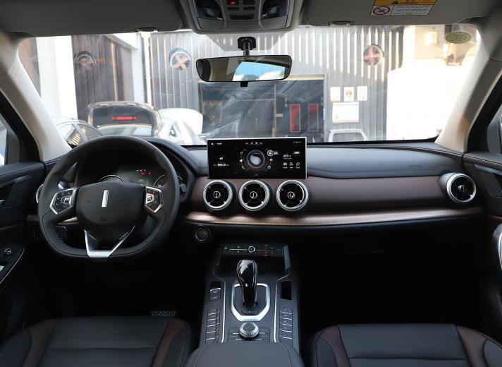 裸车13万购入WEY VV5，提车180天，车主：想说二个字_百科TA说