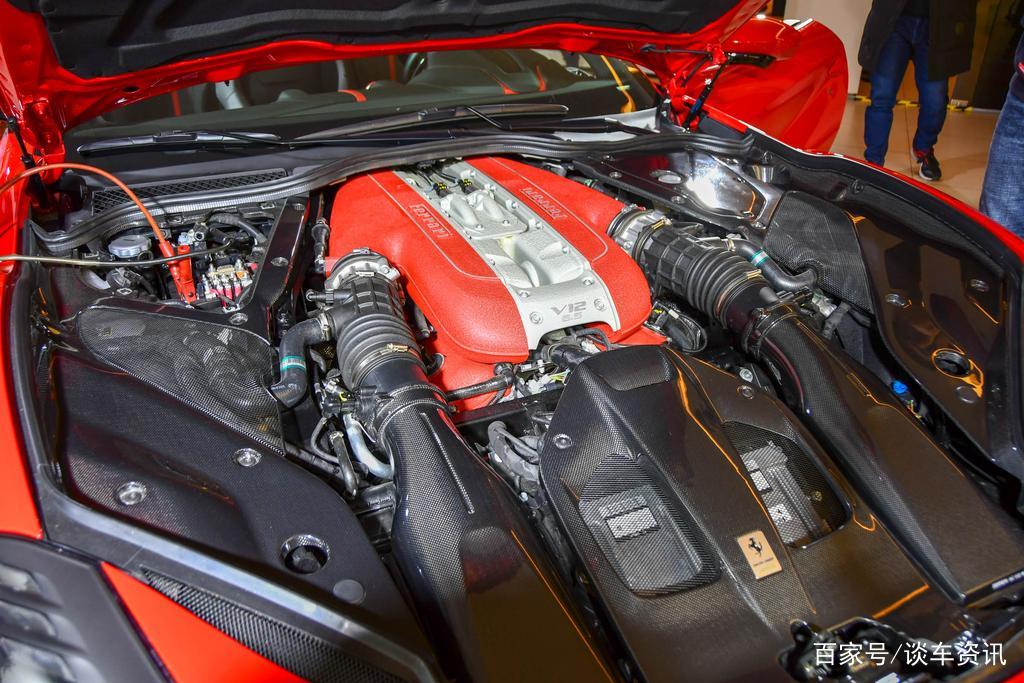 2020款“法拉利812”，V12引擎的“猛兽”，抵挡不住的诱惑_百科TA说