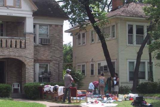 yard sale_百度百科