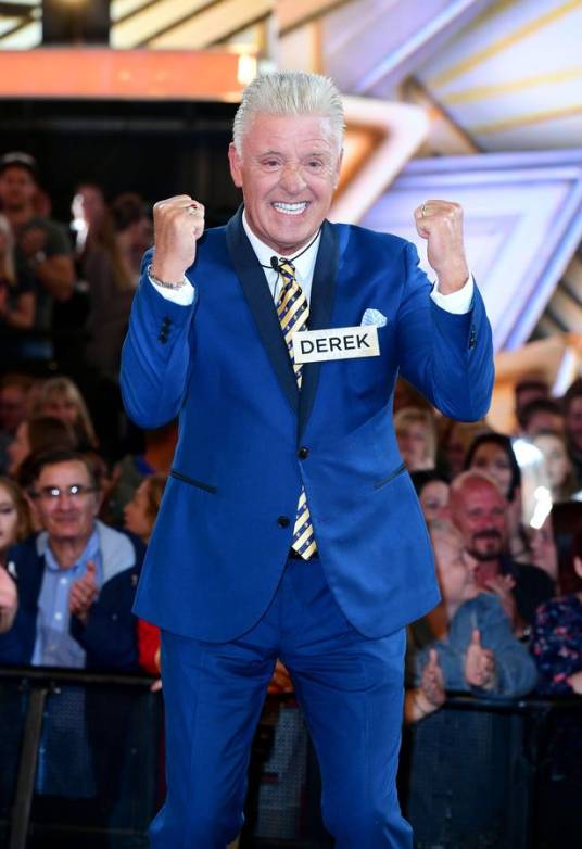 Derek Acorah_百度百科