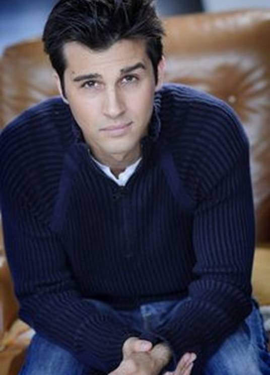 Chris Costanzo_百度百科